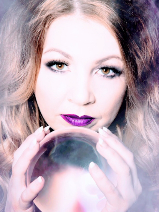 Psychic Light Reader Hope | Begin Your Reading Today